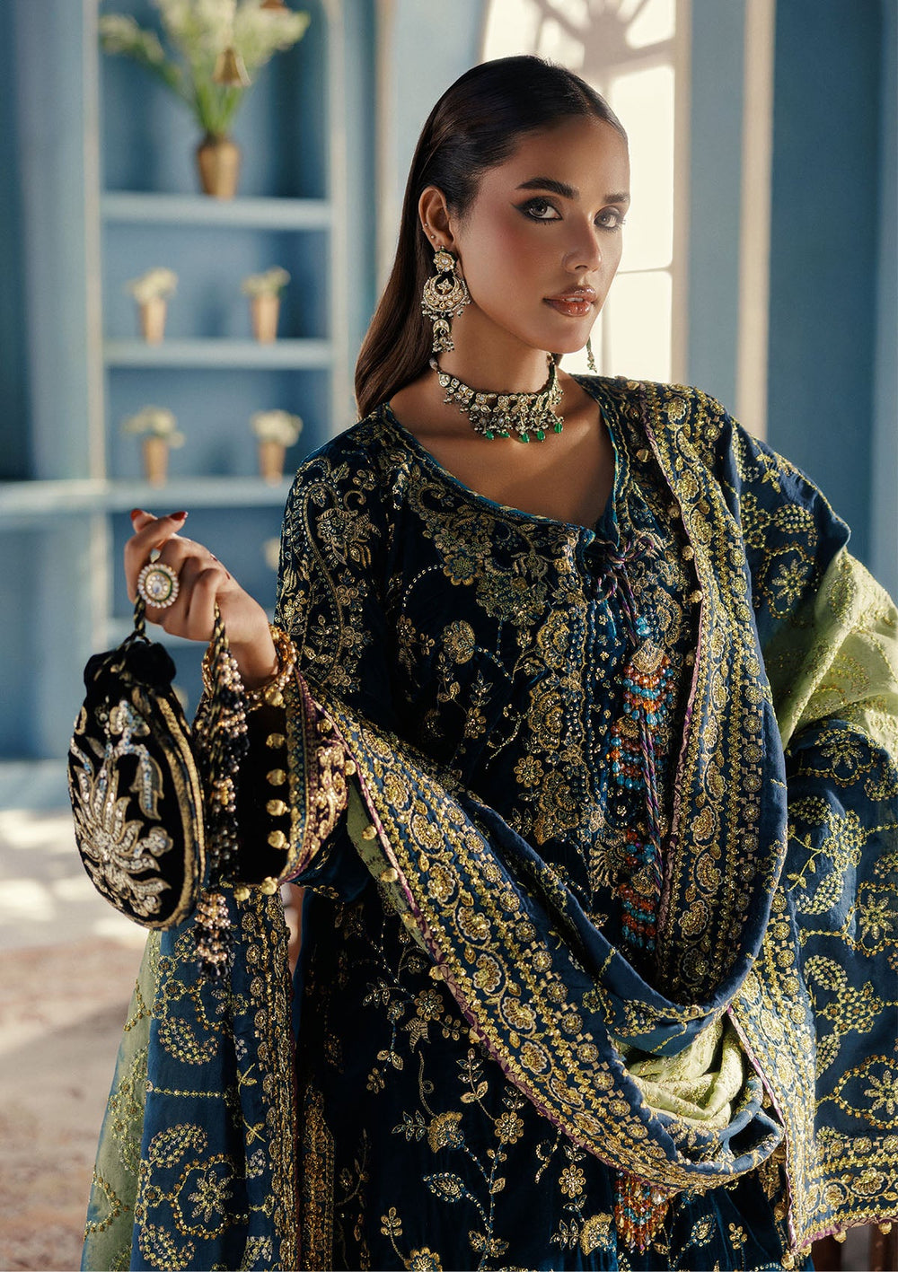 Udaipur - Look A2508